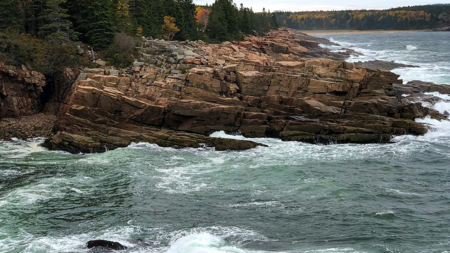 How to Register for a Sales Tax Permit in Maine (2025 Guide) - Commenda